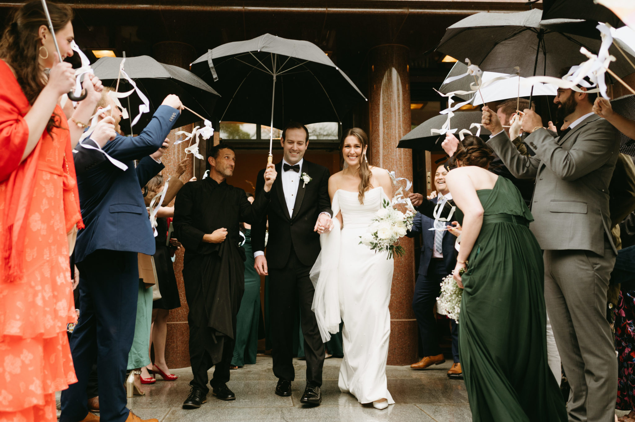 Wedding 101: Unique Wedding Exits - hannahbaldwinphotography.com