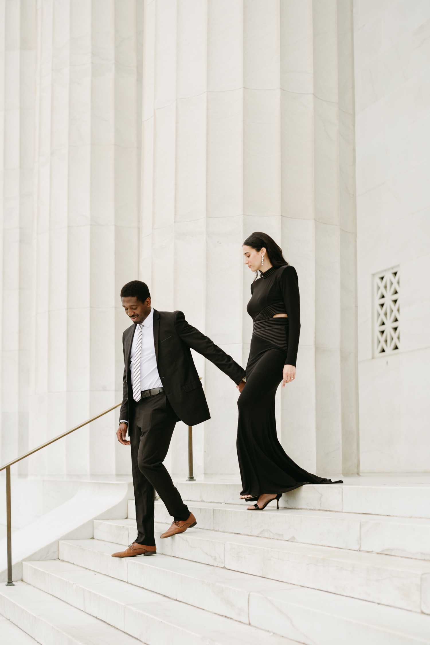 Moody & Dramatic Lincoln Memorial Engagement - hannahbaldwinphotography.com