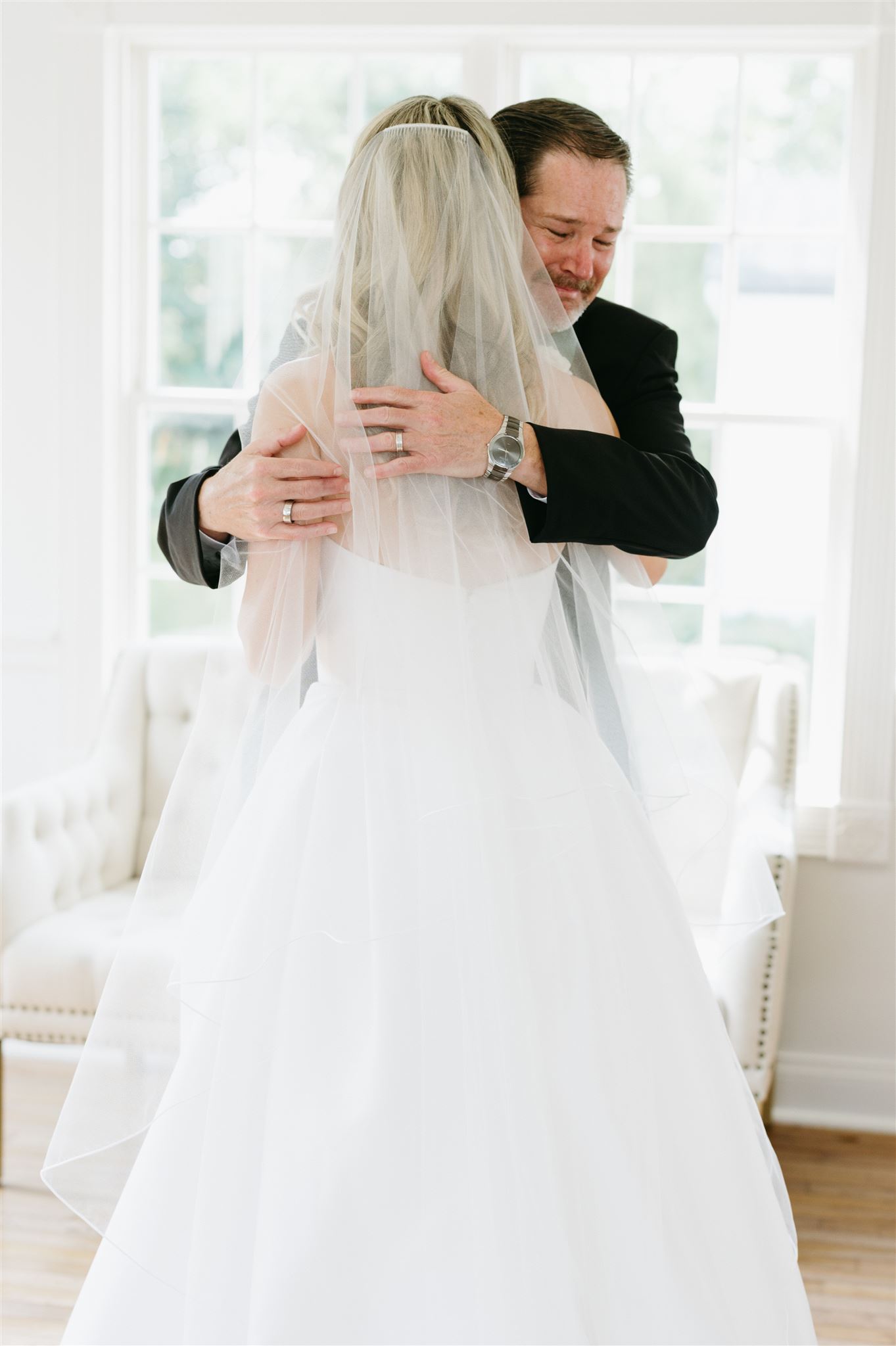Father's Day: 5 Ways to Honor Your Dad on Your Wedding Day ...